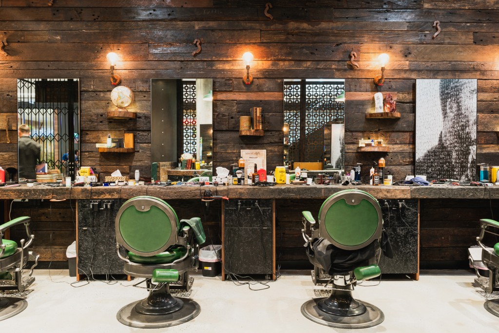 basalt studio | mancave barbershop | coomera westfield